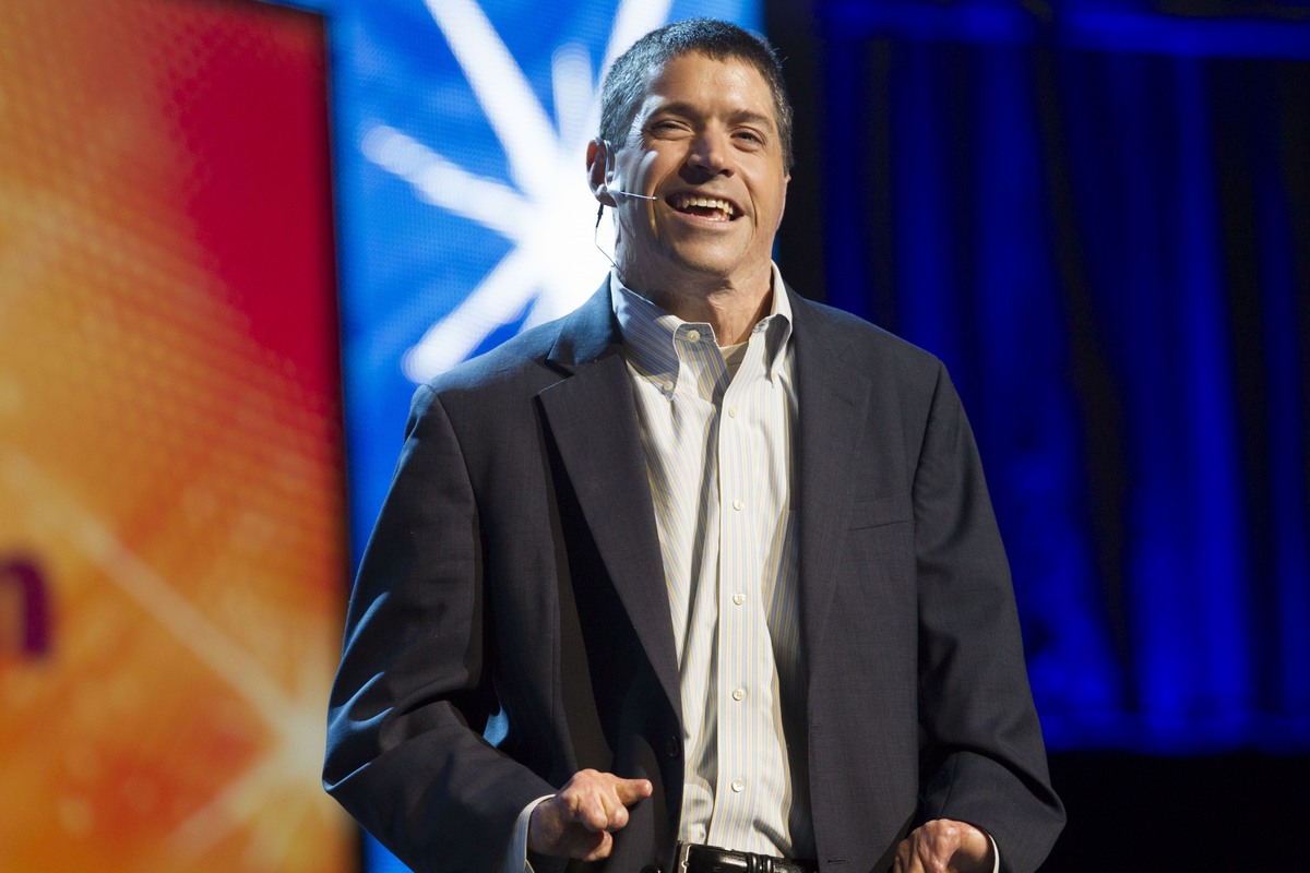 John O'Leary | Keynote Speaker Fees & Bio | GDA Speakers