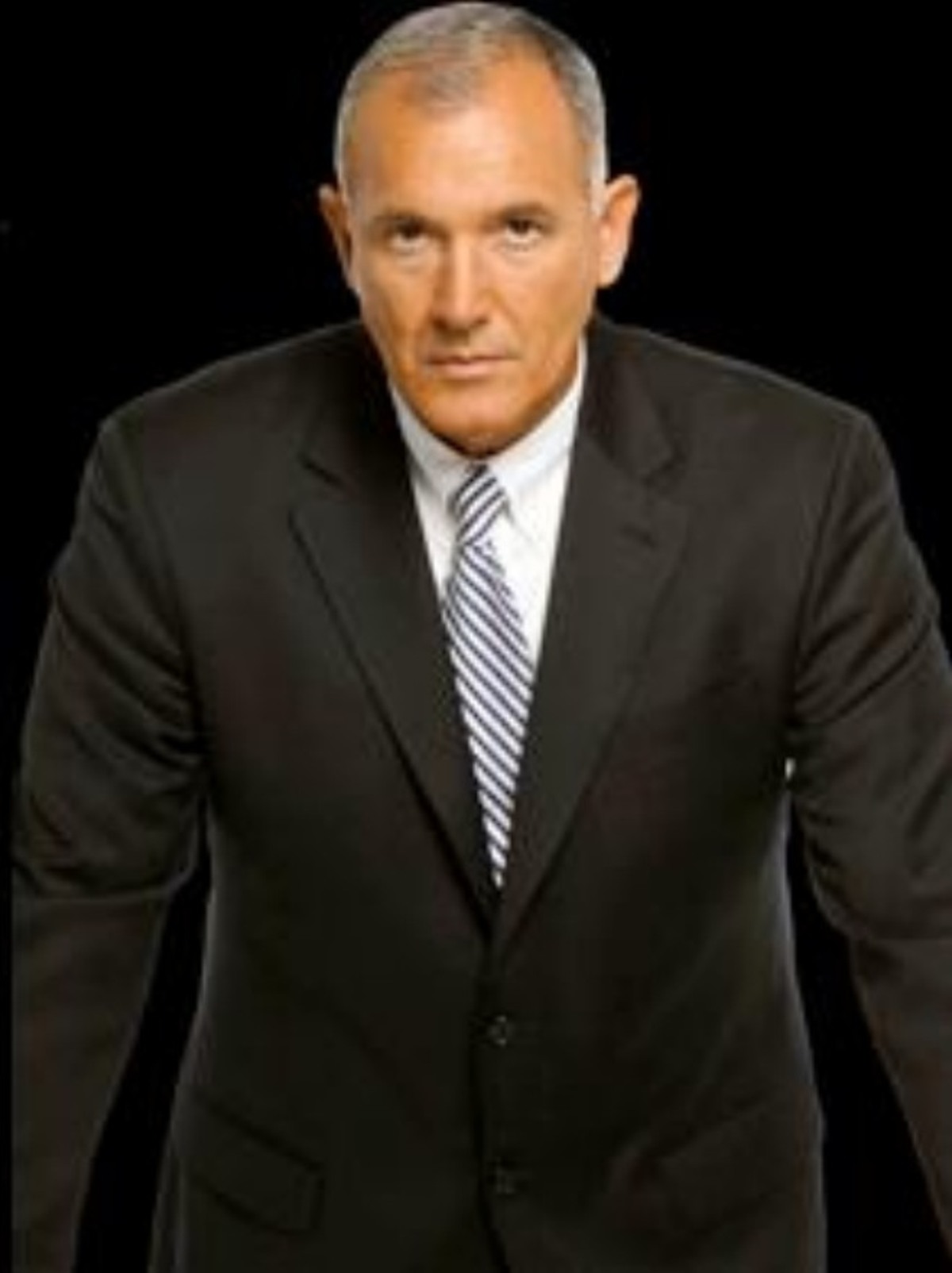 Joe Navarro | Keynote Speaker Fees & Bio | GDA Speakers