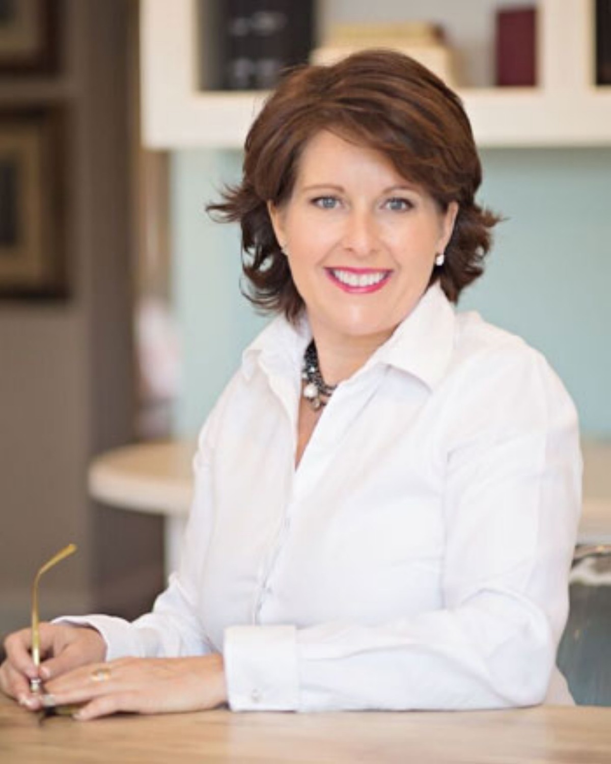 Lisa McLeod | Keynote Speaker Fees & Bio | GDA Speakers